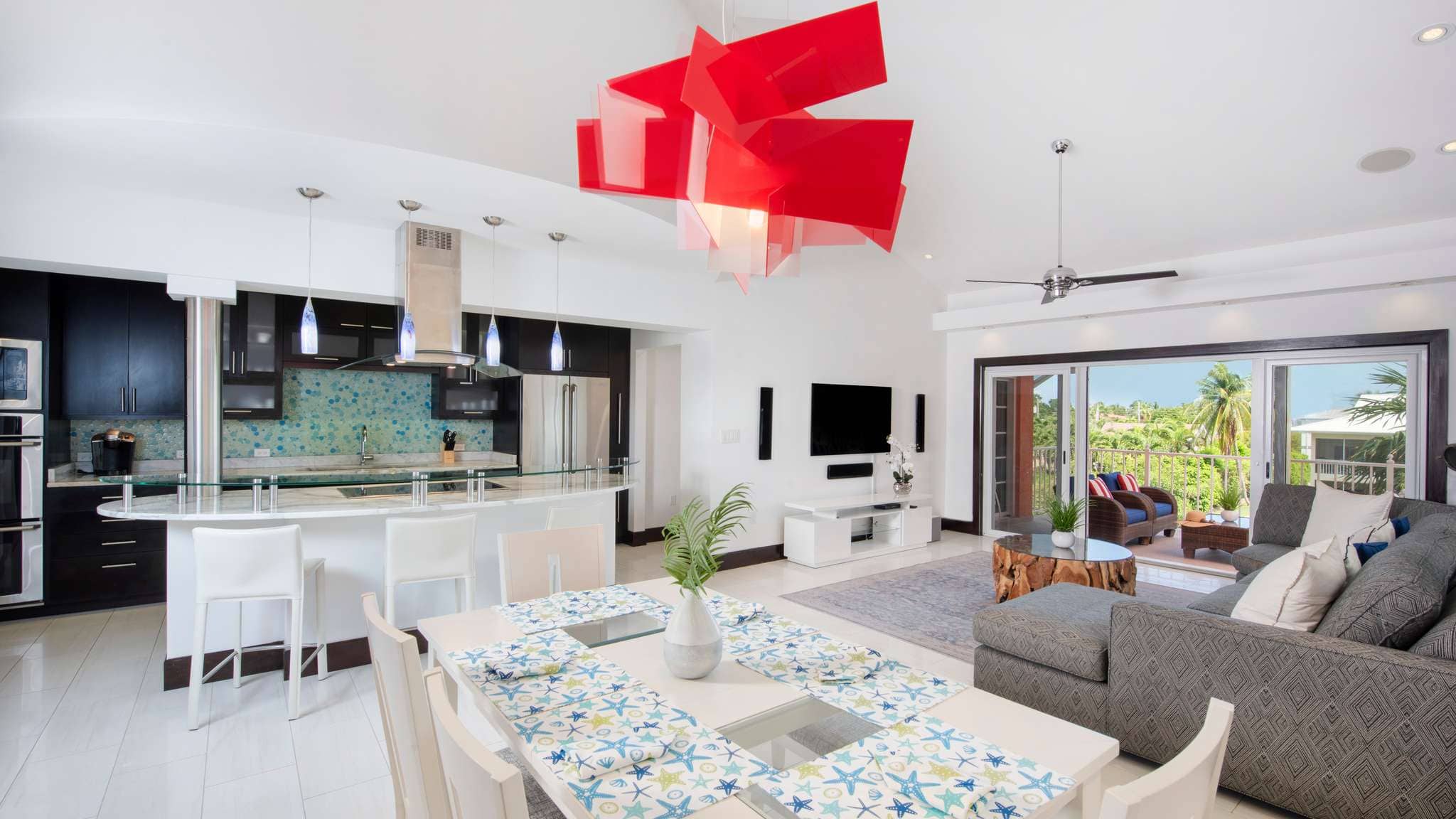 5-Star Grand Cayman Corporate Housing & Executive Stays