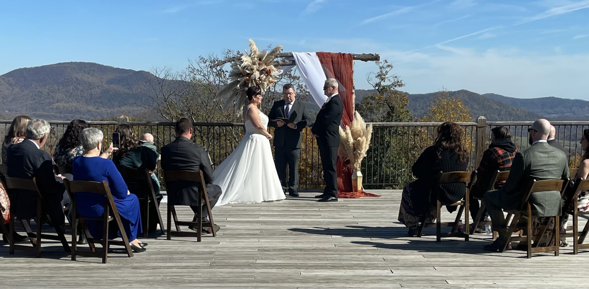 Weddings - Lydia Mountain Lodge & Log Cabin