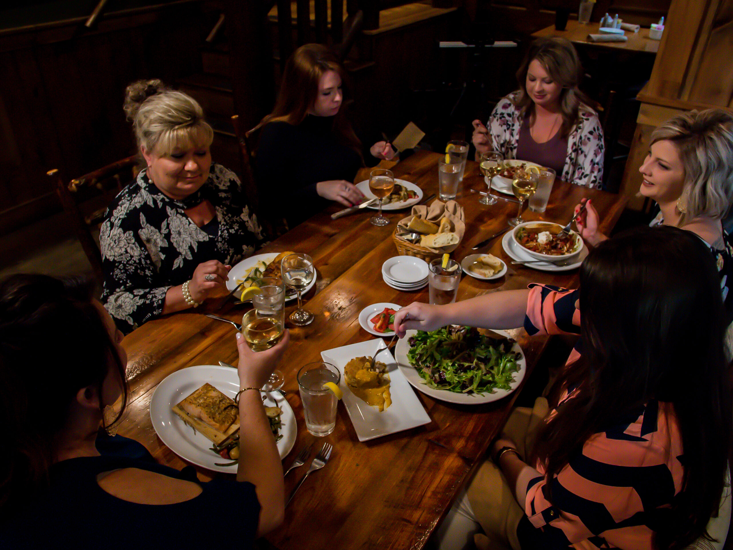 Our Favorite Restaurants You Should Check Out! 🍽️