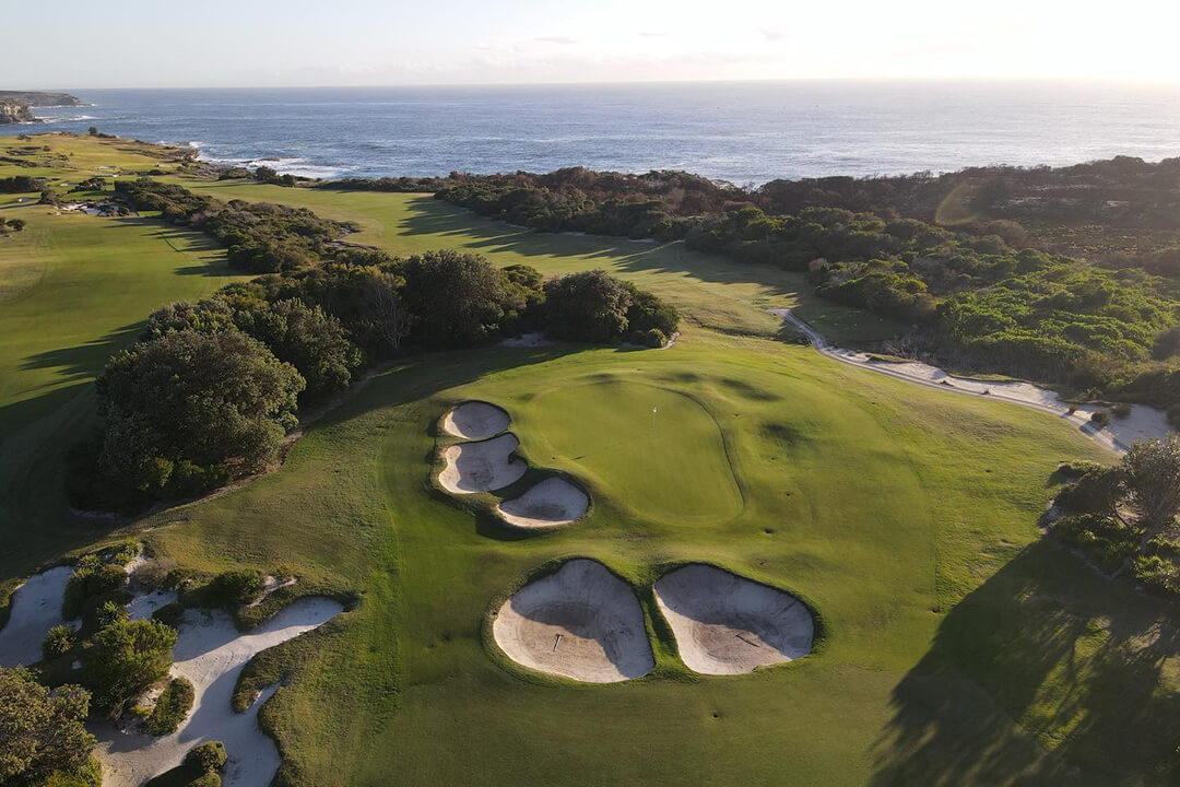 Teeing Off in Style: Sydney's Premier Golfing Experience