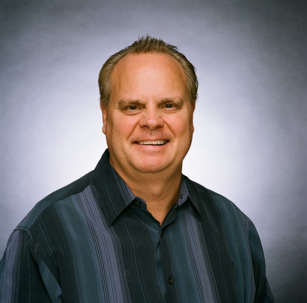 Meet the Team at Maui Paradise Properties | The Best in Customer Service