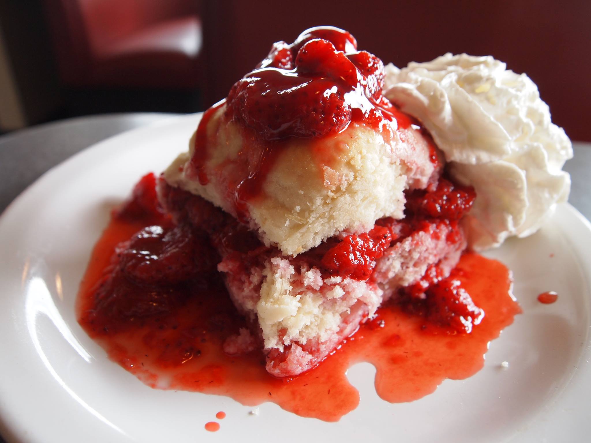 Cool Off with the Best Ice Cream in Glacier, WA | Luxury Getaways