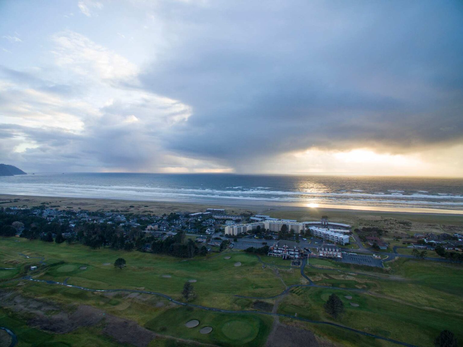 Gearhart, Oregon Coast Vacation Rentals: Oceanview Beach Condos