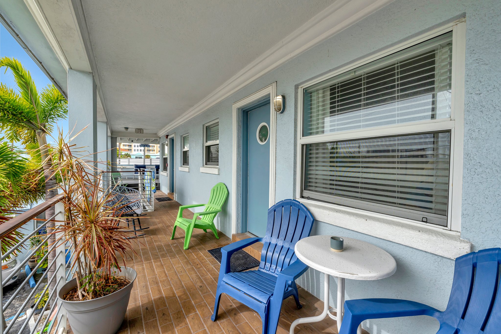 Home - Blue Wave Suites